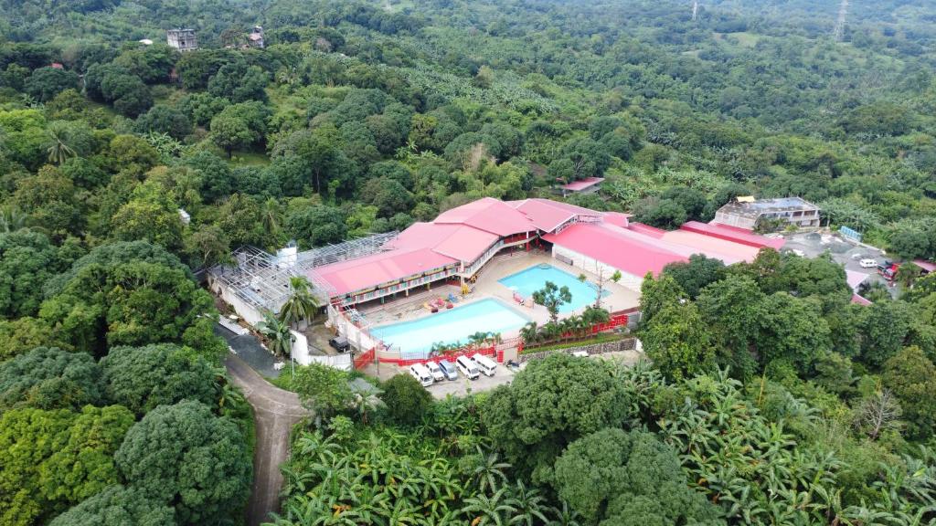Paradise Adventure Camp 3 and Resort by Cocotel,Sapang Palay（2025年最新房价）