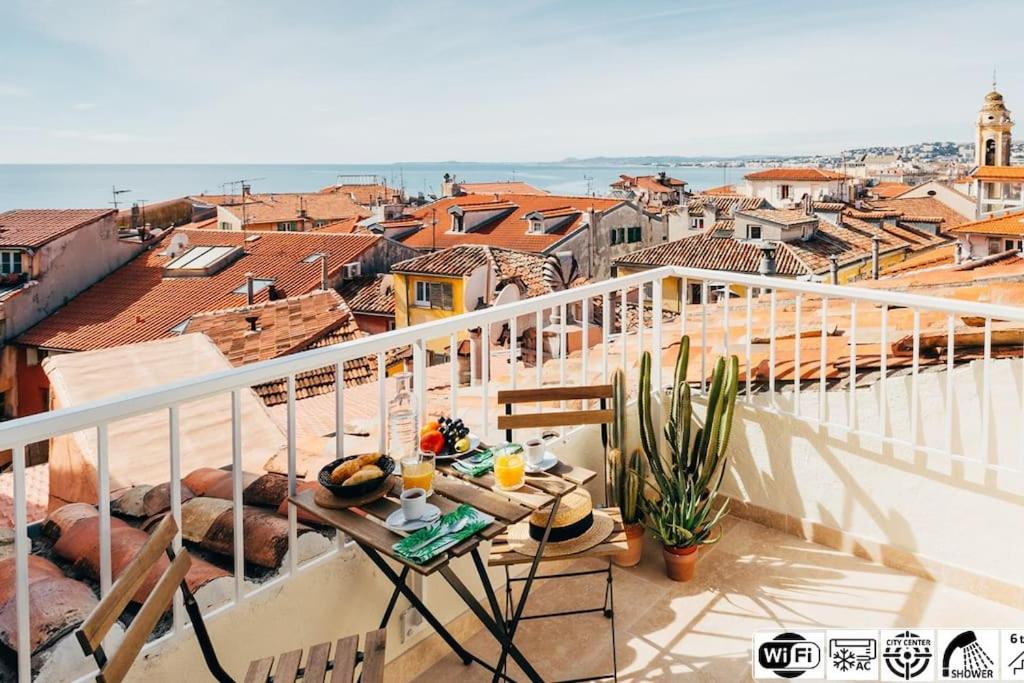 #32 Panoramic Sea View over Old Town Terrace & AC,尼斯（2026年最新房价）