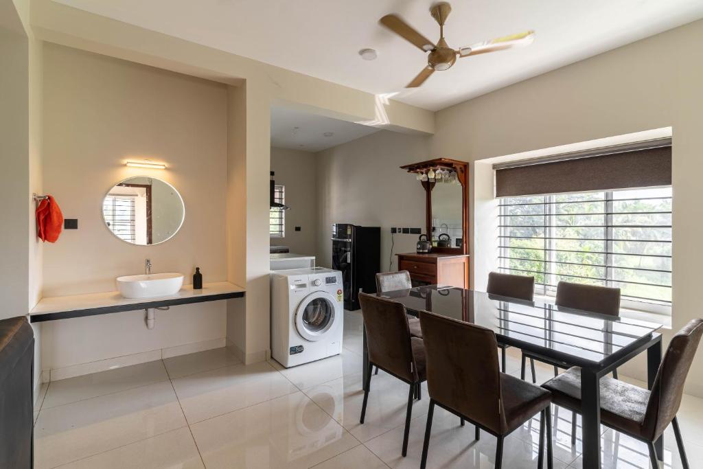 Amminis Mansion by Doris Homes,德里久尔（2025年最新房价）