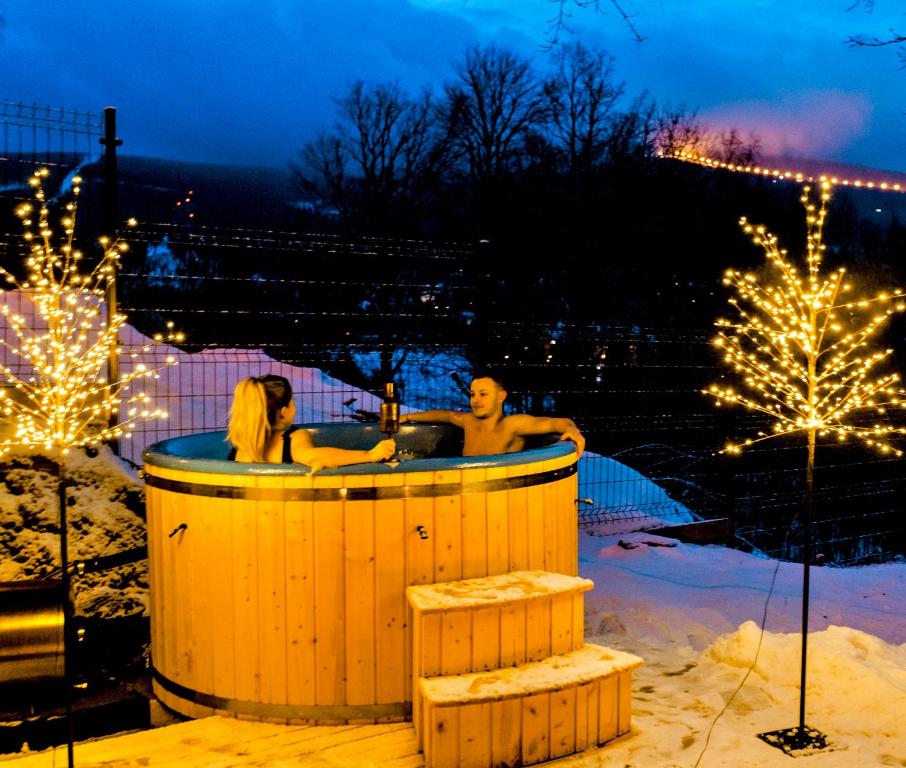 希维拉杜夫-兹德鲁伊Apartamenty Larice z sauną i balią – 2023最新房价