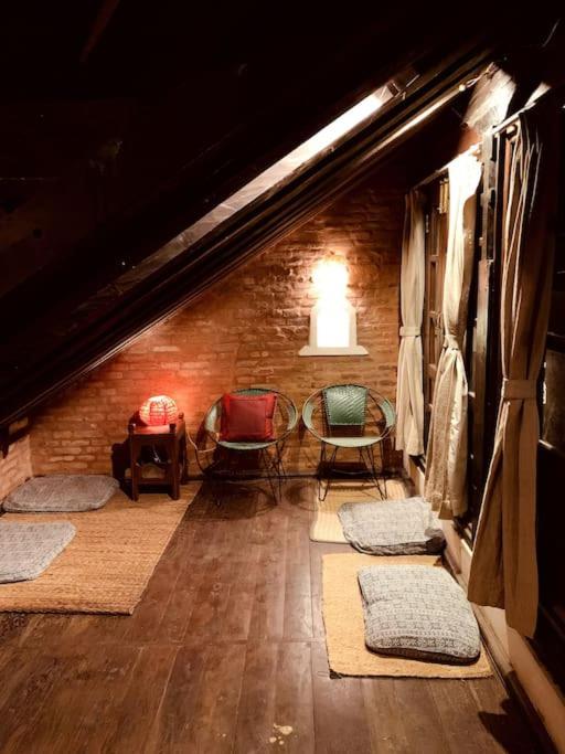 Traditional Nepali Style 2 BHK Apartments, Humble Home, Patan帕坦（2024最新房价）