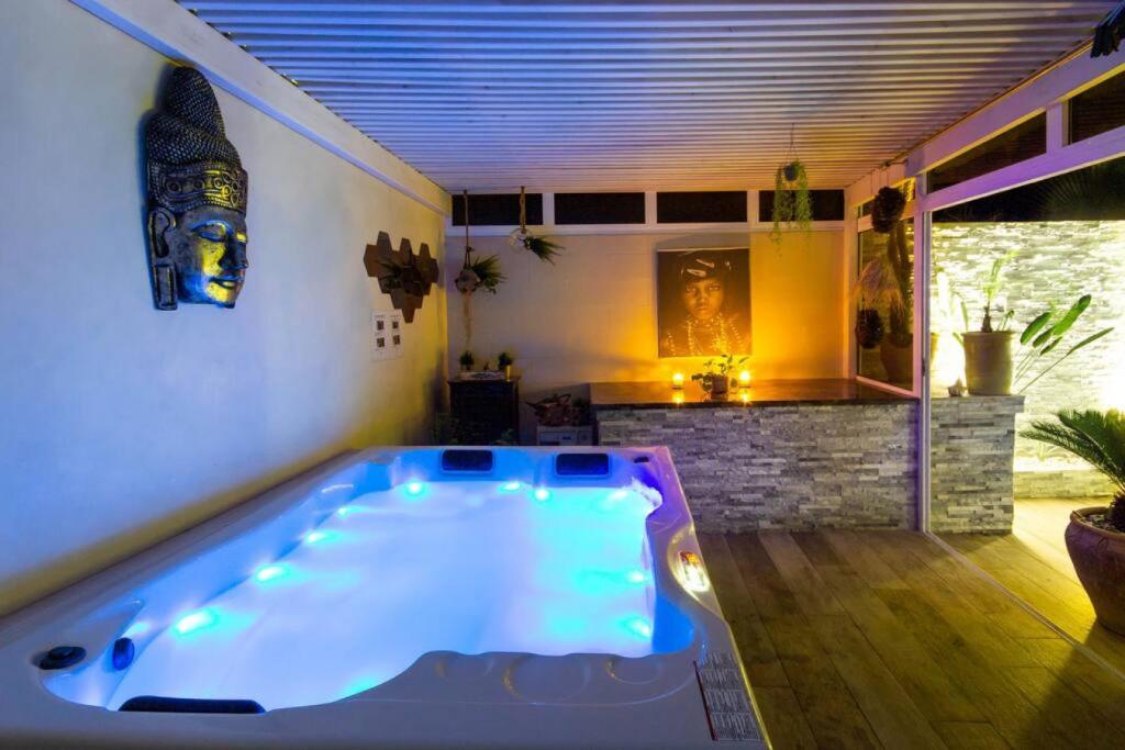 Luxury Duplex - Private Jacuzzi - Center Hivernage,马拉喀什（2026年最新房价）