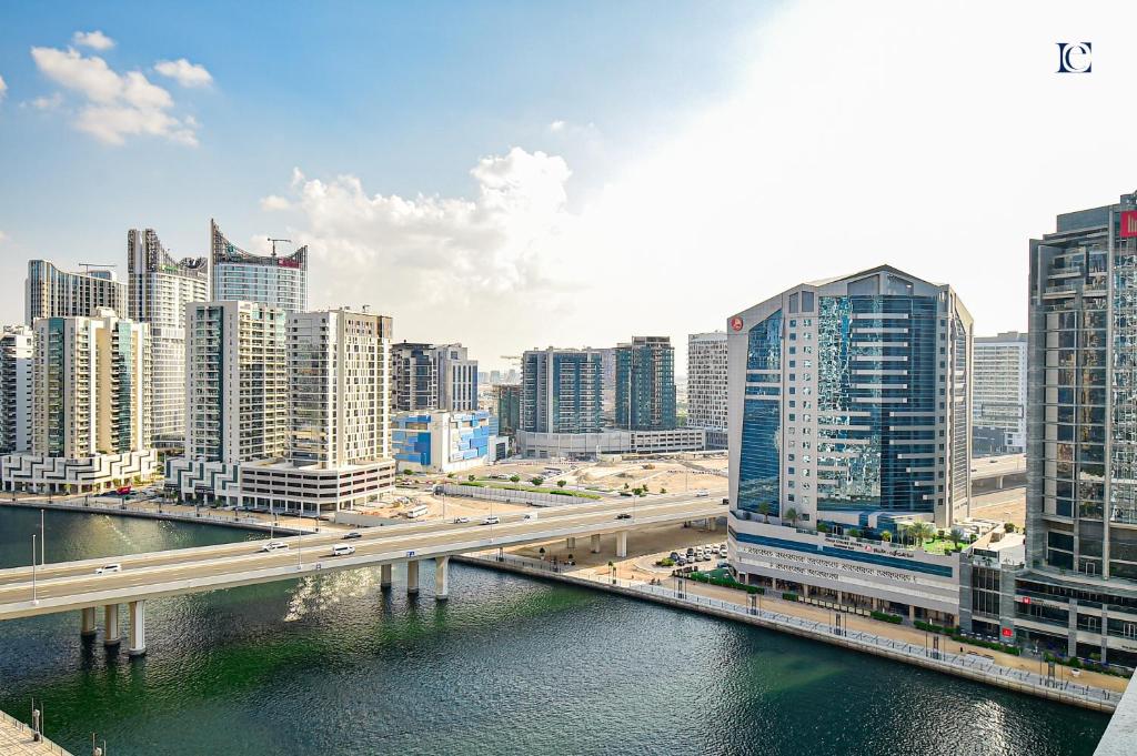 Damac Prive Business Bay - Canal View Studio Apts - Near Dubai Mall,迪拜 ...