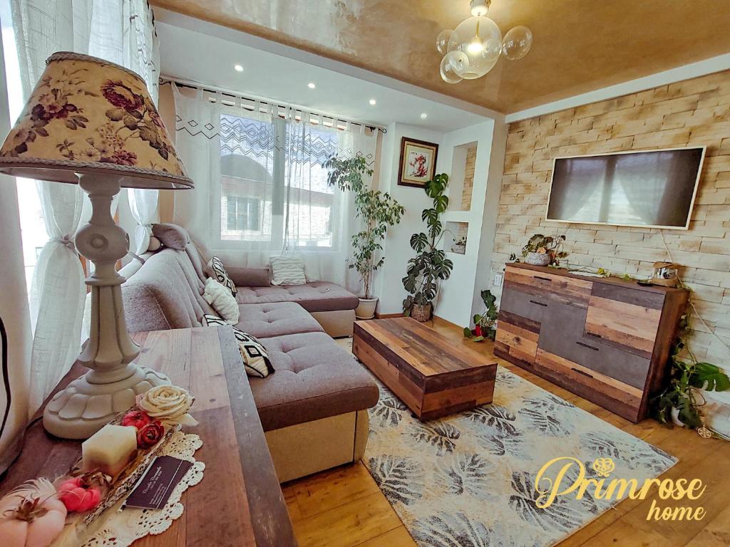 Primrose Home,大特尔诺沃（2025年最新房价）