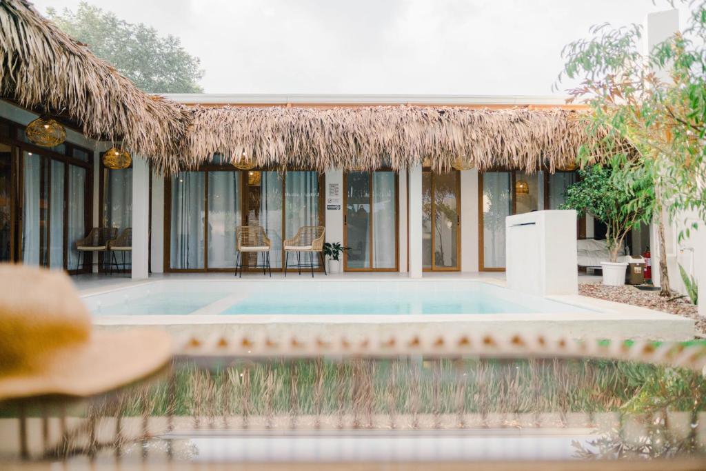 San VicentePrivate Villa with Pool in Vigan, Ilocos Sur - Selene ...