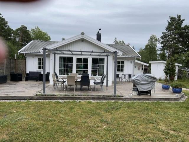 Härligt, strandnära sommarhus i underbara Tofta,Gnisvärd（2025年最新房价）