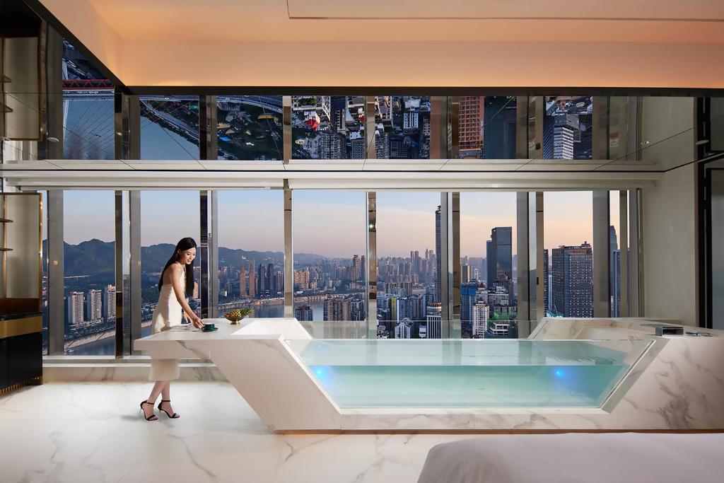 ISEYA Panoramic Hotel Chongqing Jiefangbei Raffles Plaza,重庆（2025年最新房价）