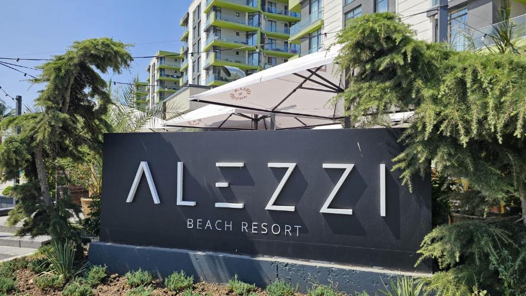 Alezzi Beach Resort Apartment Pima Linie La Mare Piscina Jacuzzi Sauna ...