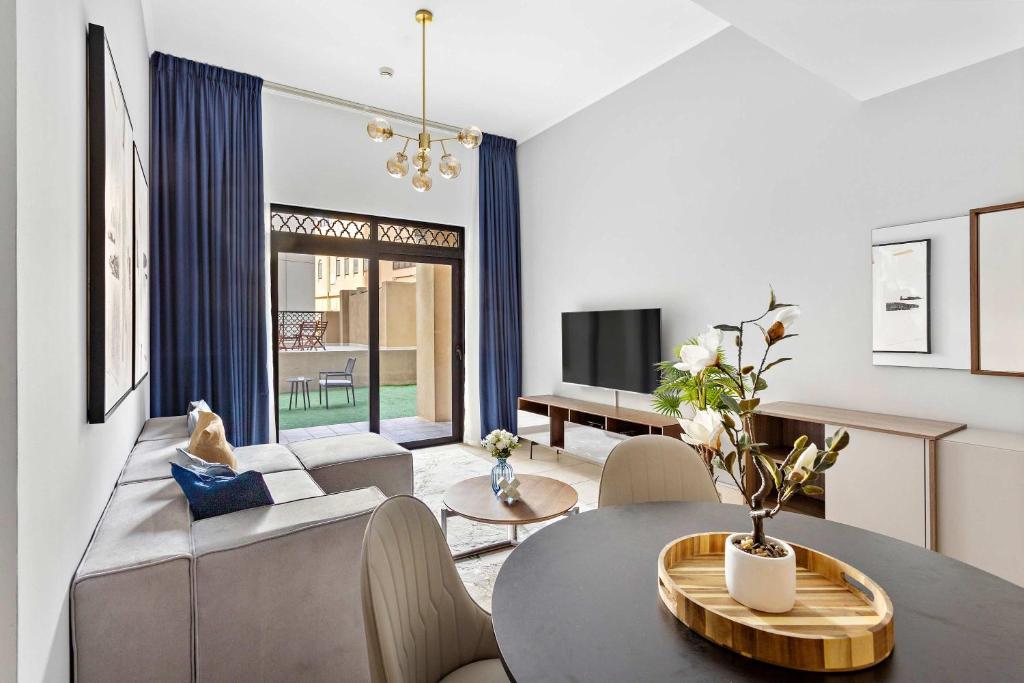 Silkhaus old Town 1BDR in Yansoon with big garden,迪拜（2025年最新房价）