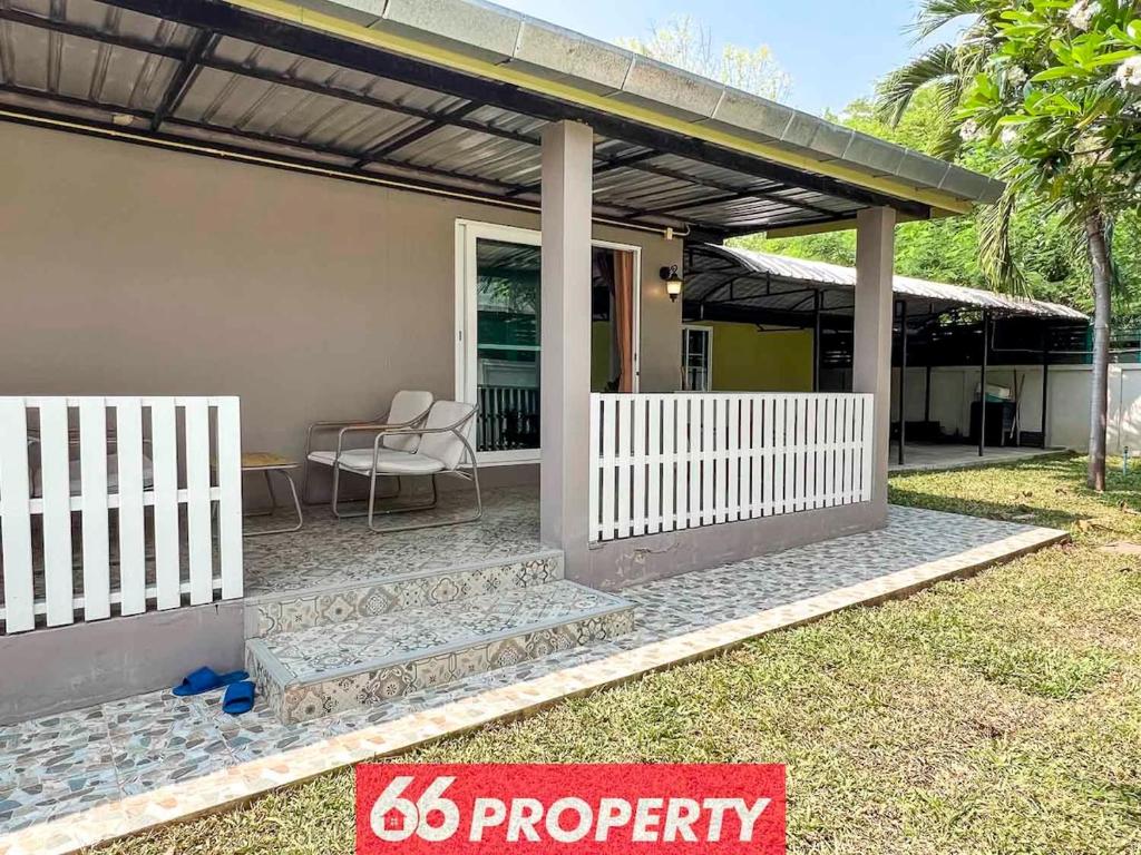 Nimman Home with Cozy Patio - Workspace w Screen,清迈（2026年最新房价）