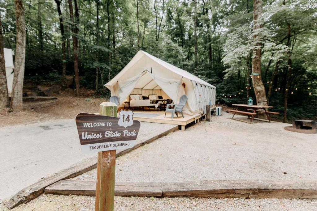 Deluxe Safari Tent for a Georgia Glamping Escape at Unicoi State Park ...