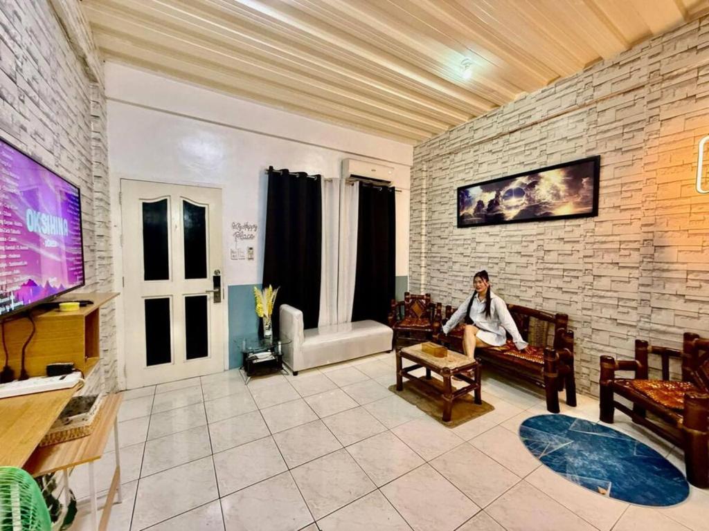 Axon Cozy Modern House Near Walking Street,安吉利斯（2025年最新房价）