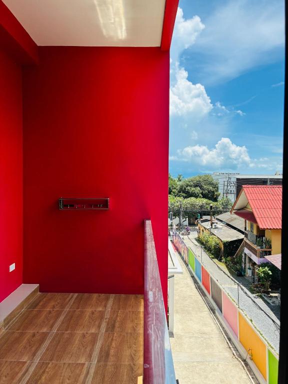 Rainbow Room No 16 Front of Haad Rin Queen Ferry,苏梅岛（2025年最新房价）
