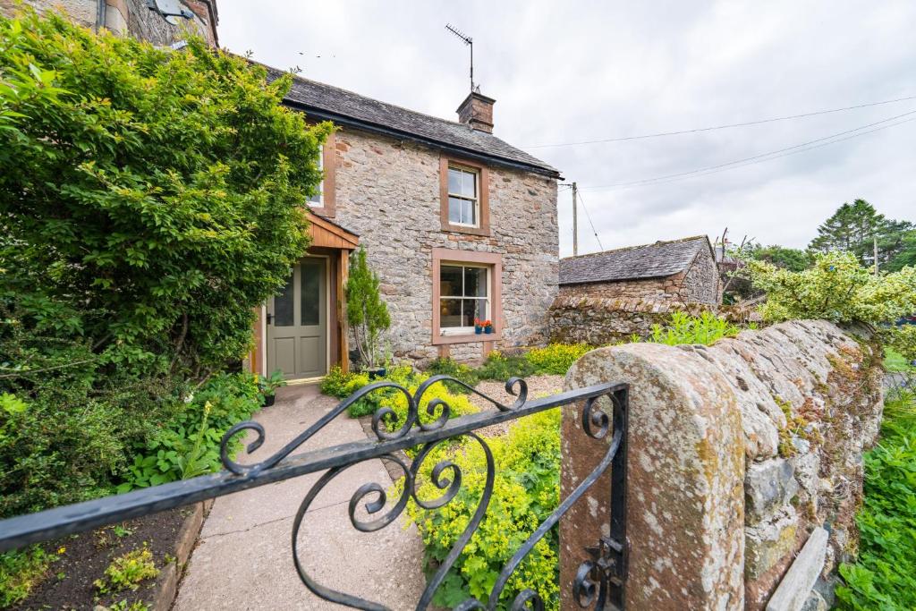 Quince Cottage - Cosy Country Cottage,Clifton（2025年最新房价）