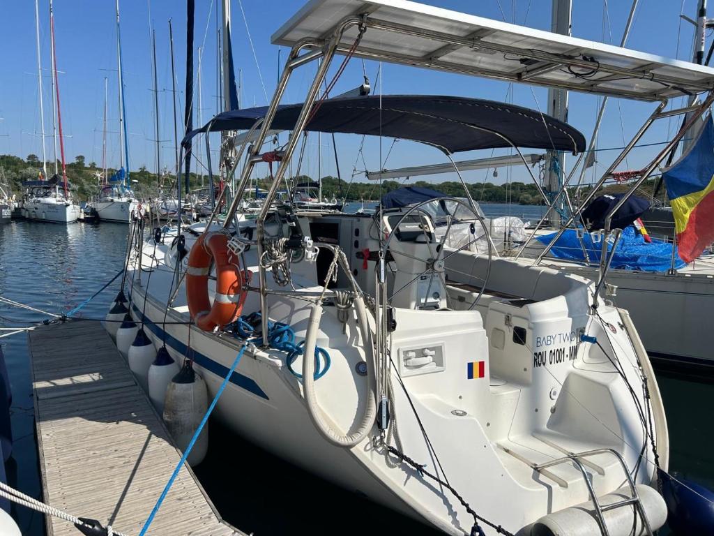 Baby Two Sailing Boat,Limanu（2025年最新房价）