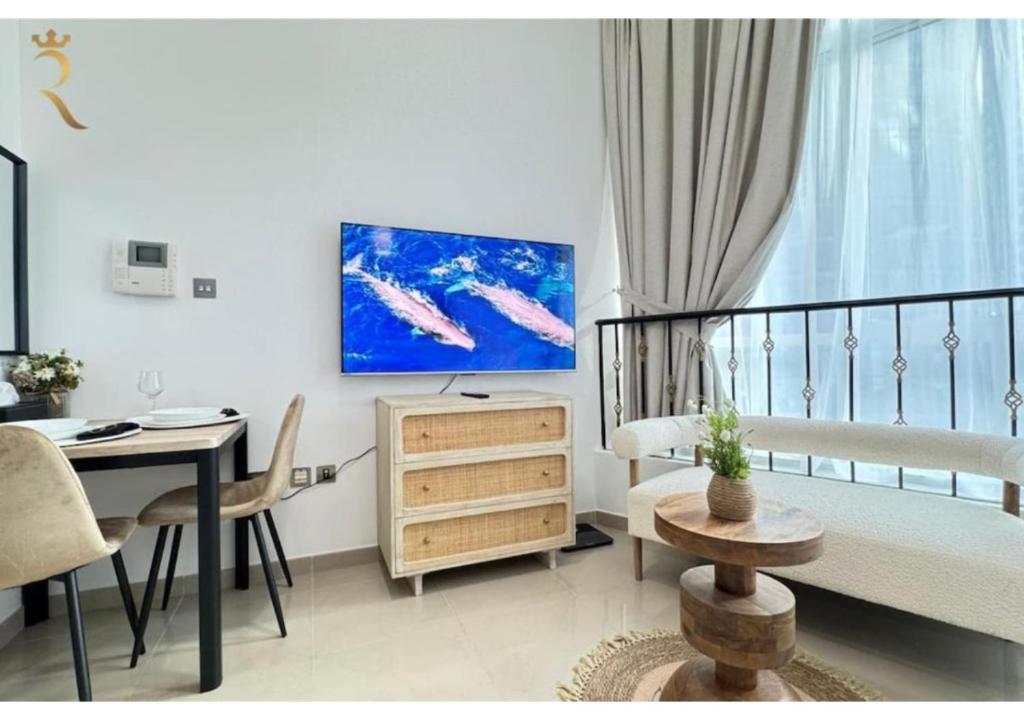Hydra Breeze Studio - Cozy Stay Near Reem Mall & Al Reem Island ...