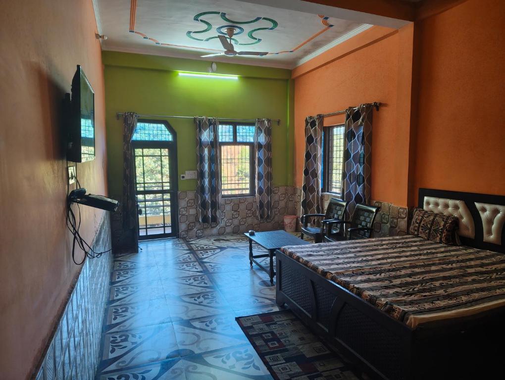 Hotel Atithi and Restaurant,Thal（2025年最新房价）