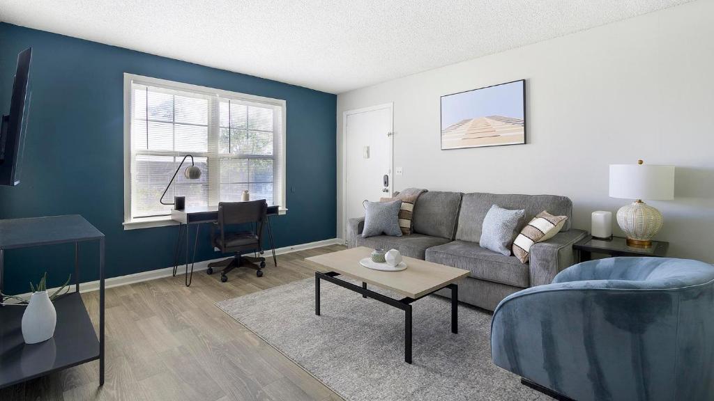 Landing Stunning 1BD Gym Pool,亨德森维尔（2026年最新房价）