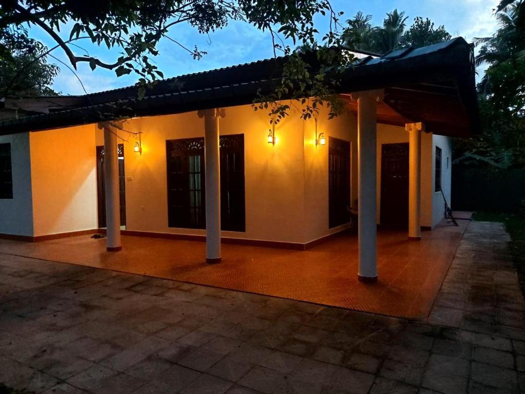 Blue Wave Madiha guest house,马特勒（2026年最新房价）