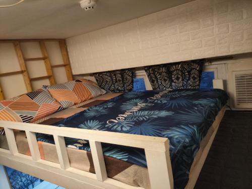 Loft bed studio Type Urban Deca tower预订_Loft bed studio Type Urban Deca ...