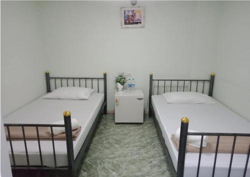 Standard Twin Room MRT THAPHRA SPBangkok Yai（2024最新房价）