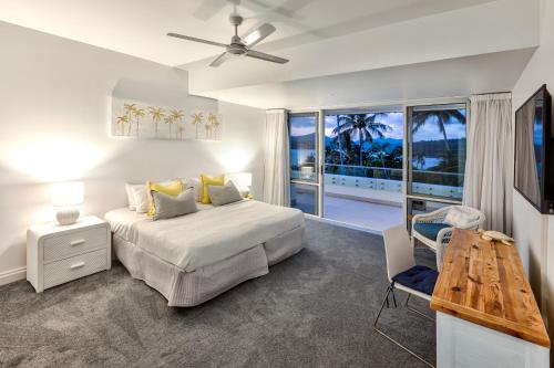 Bella Vista East 4 Oceanview, Golf Buggy, Valet Service & Shared Pool ...